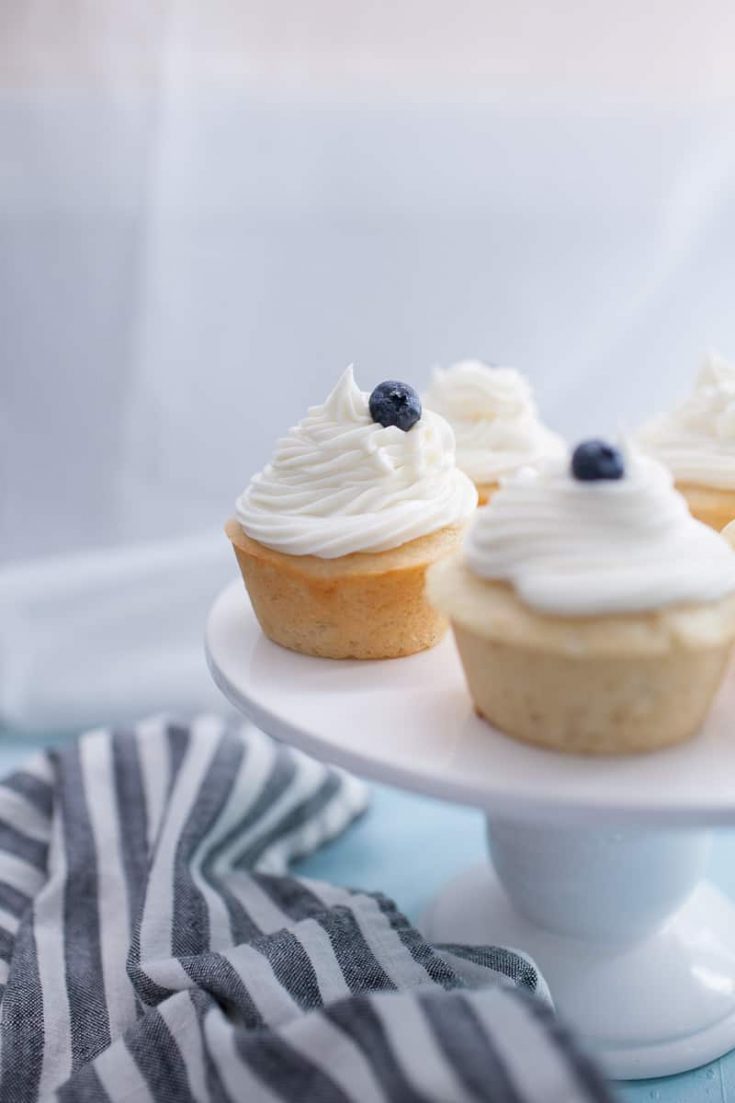 Easy Moscato Cupcakes - A Joyfully Mad Kitchen