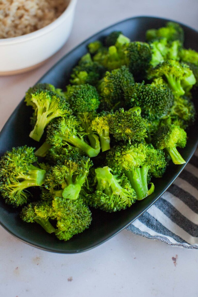 How to Make Steamed Broccoli with Fresh Broccoli - A Joyfully Mad Kitchen