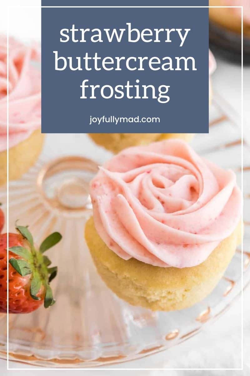 Fresh Strawberry Buttercream Frosting (With Real Strawberries!) - A ...