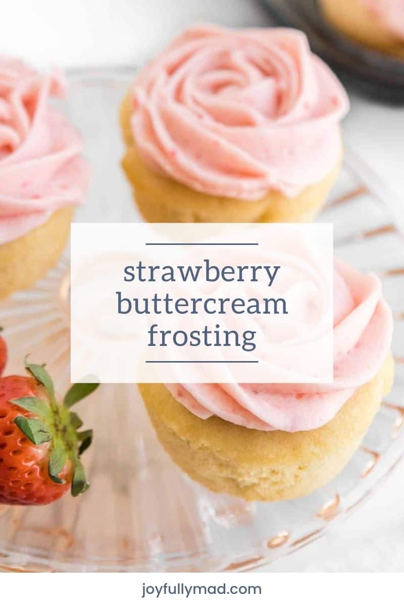Fresh Strawberry Buttercream Frosting (With Real Strawberries!) - A ...