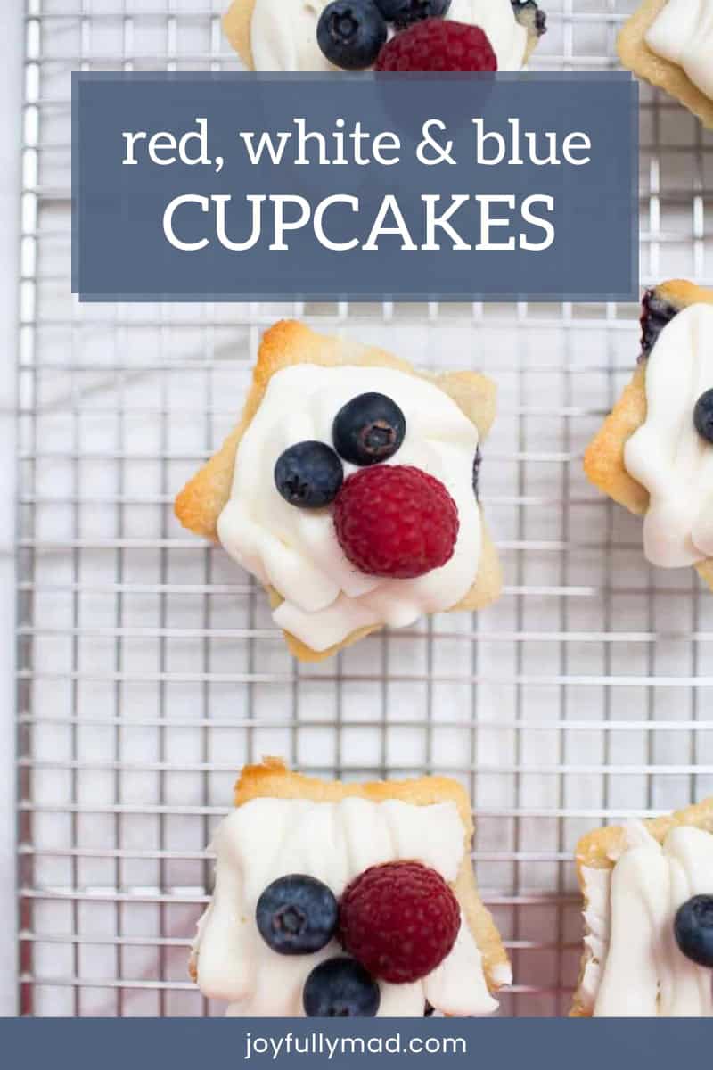 Red, White & Blue Cupcakes with Vanilla Buttercream & Berries - A ...